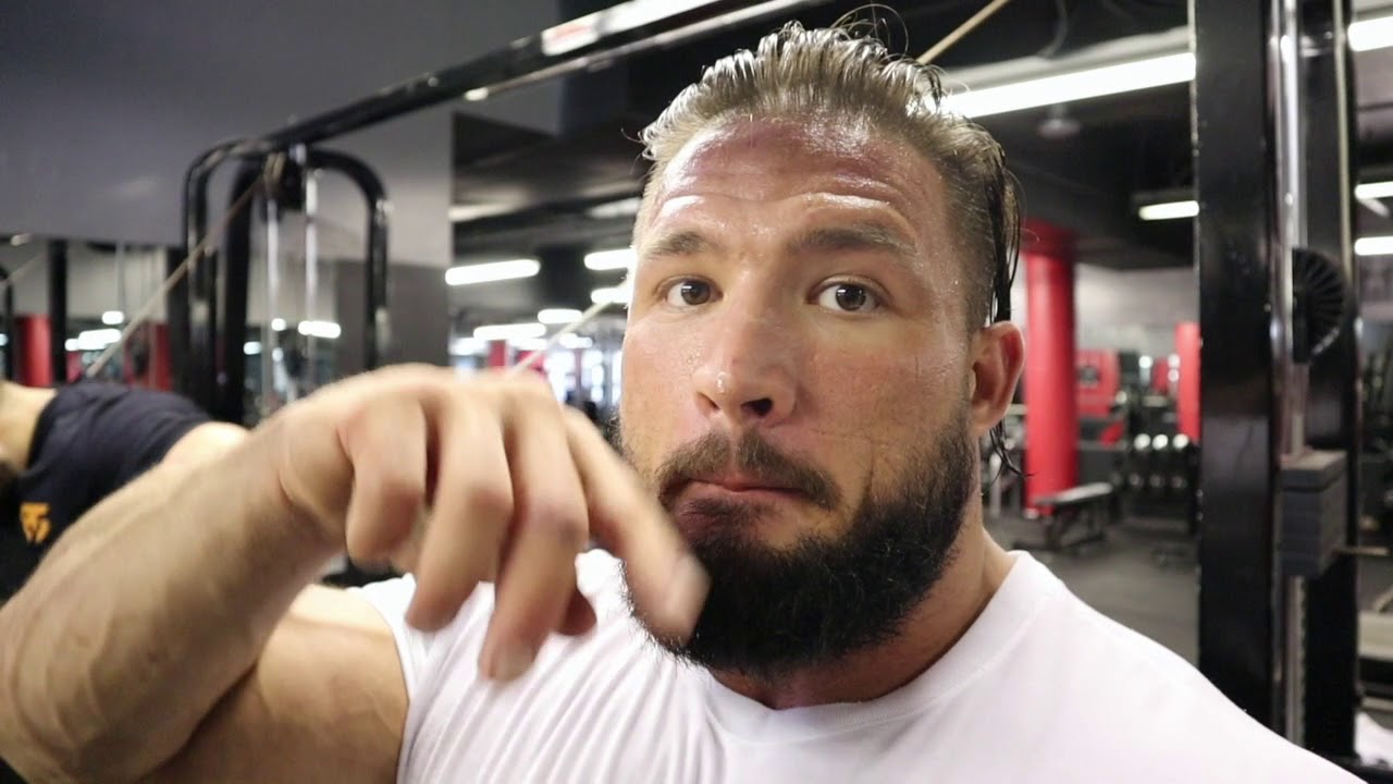 Regan grimes and zane watson (chest and posing) - YouTube