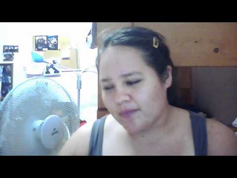 popped knee cap :( - YouTube