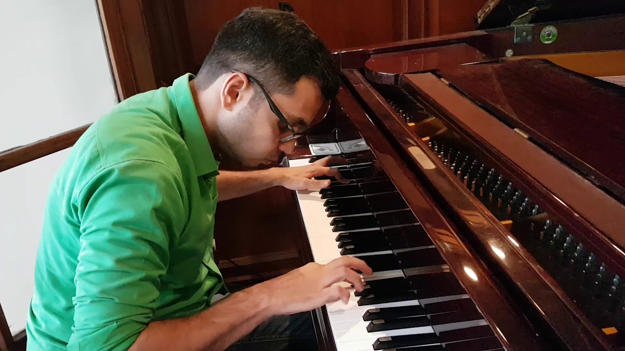 Mark F Parakh plays 'Take 5' by Dave Brubeck - YouTube