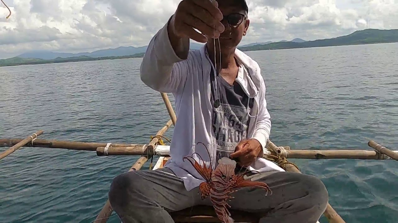 Traditional Handline Fishing 08 | Totong Fishing - YouTube