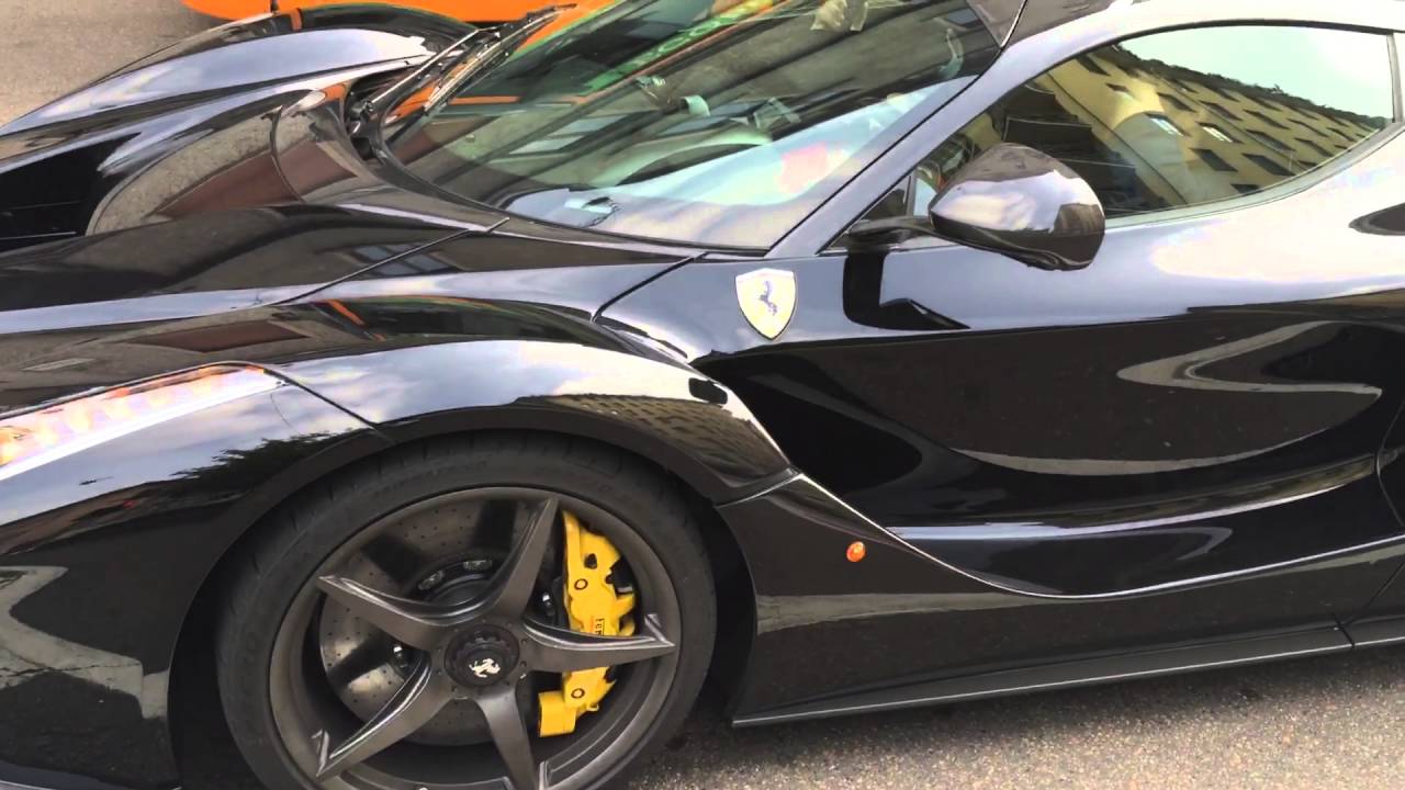 Ferrari LAFERRARI loud sound in Milan - YouTube
