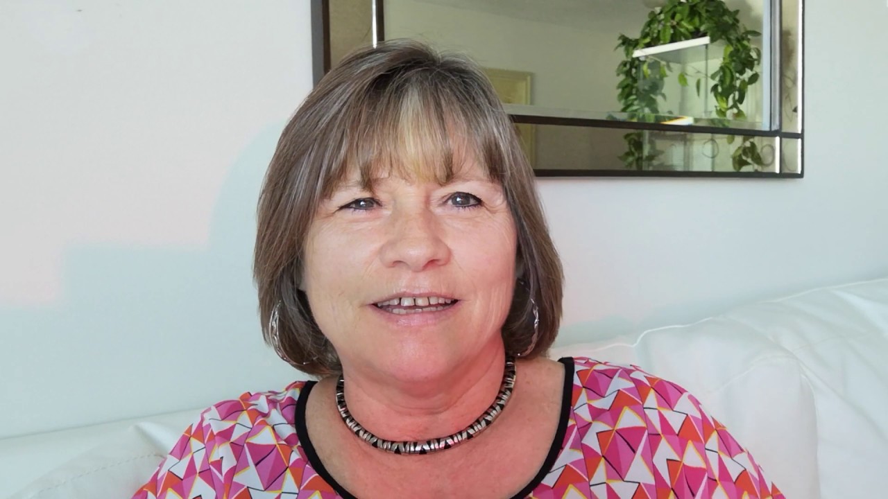 Living A Defeated Christian Life - YouTube