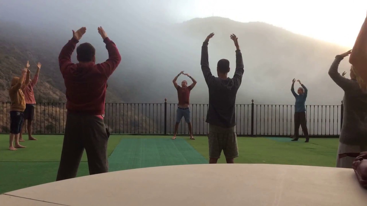 Falun Dafa (Dharma Wheel Practice) - YouTube