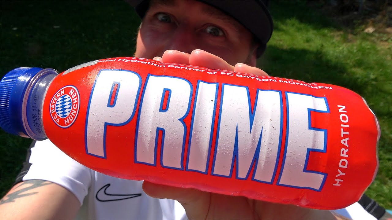 LOGAN PAUL & KSI bring out the NEW PRIME FC Bayern Munchen - YouTube