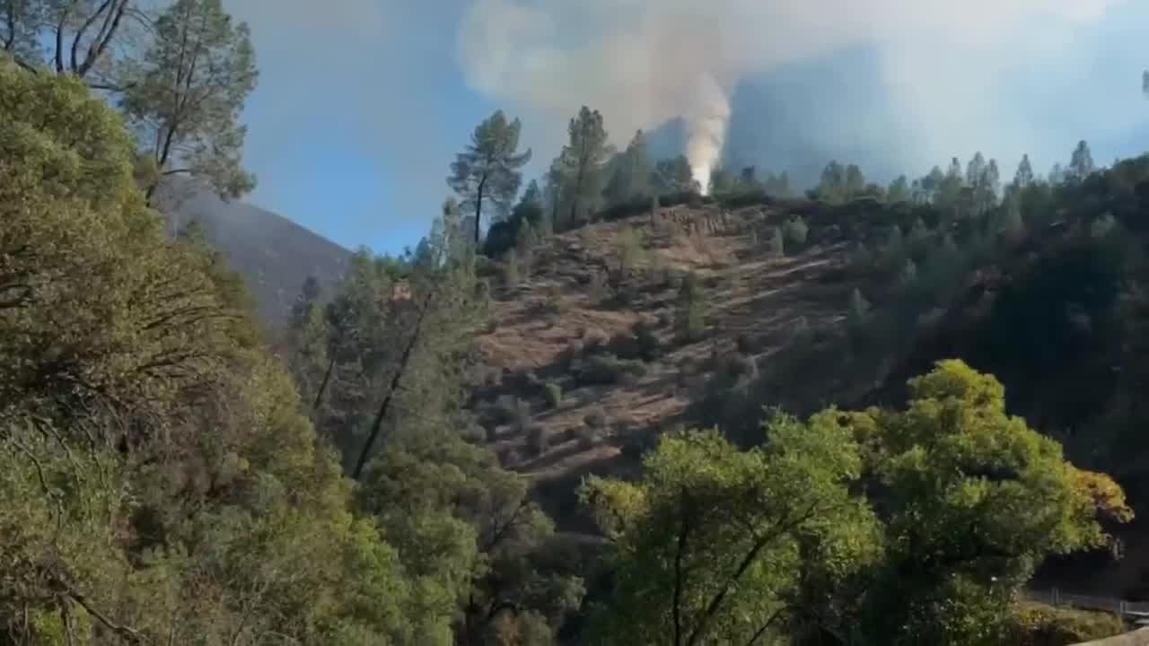 RAW: Briceburg Fire In Mariposa County - YouTube