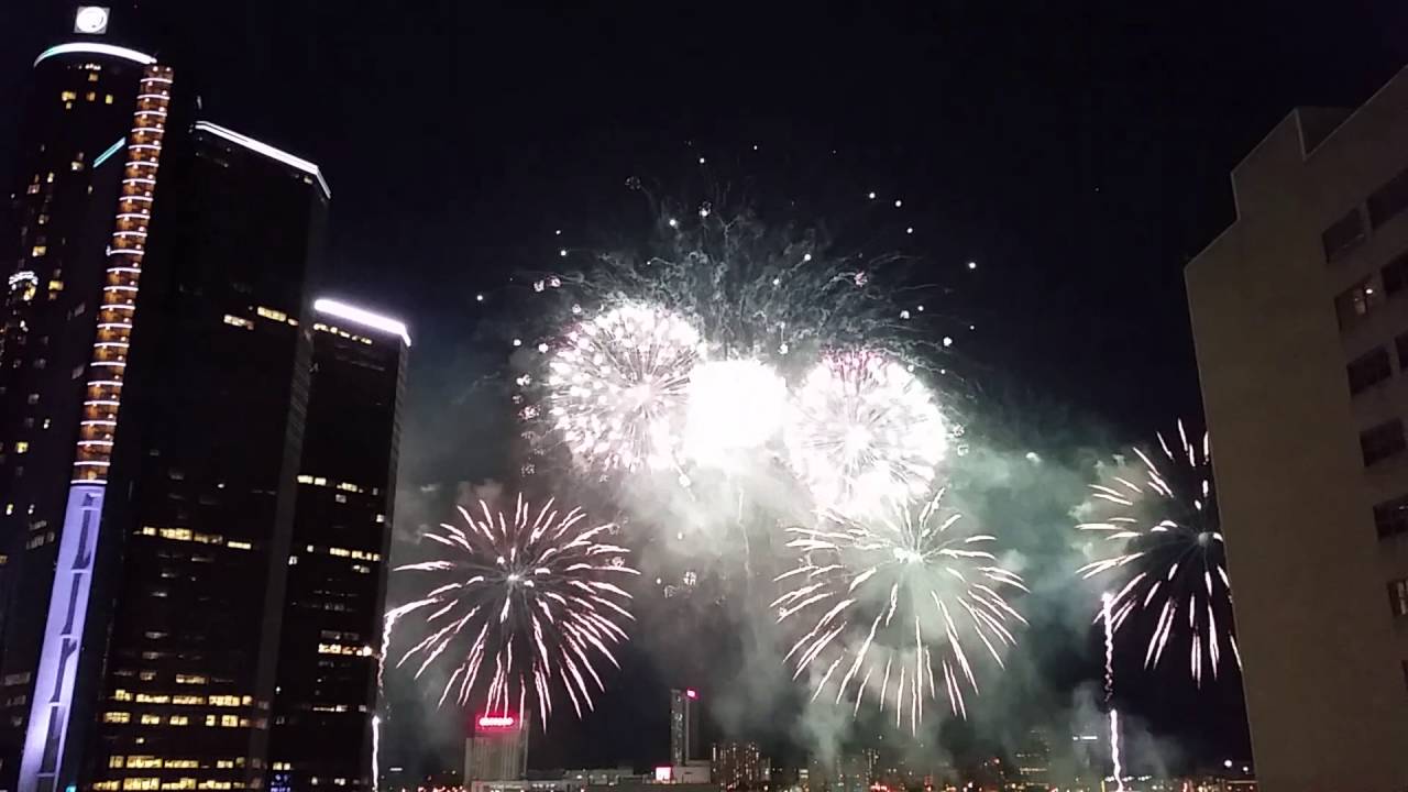 Detroit Fireworks 2016 - YouTube