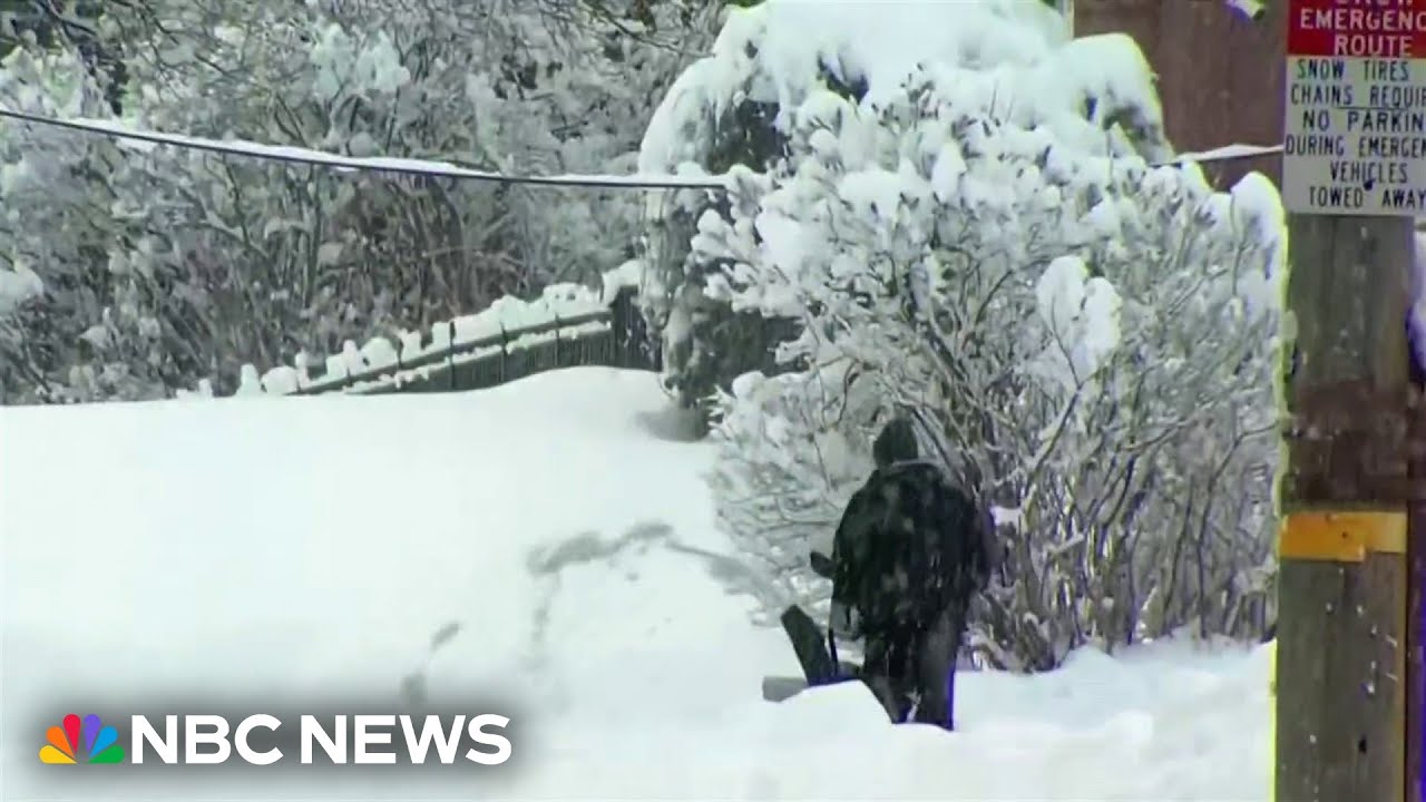 Fast-moving storm dumps snow across parts of Northeast - YouTube