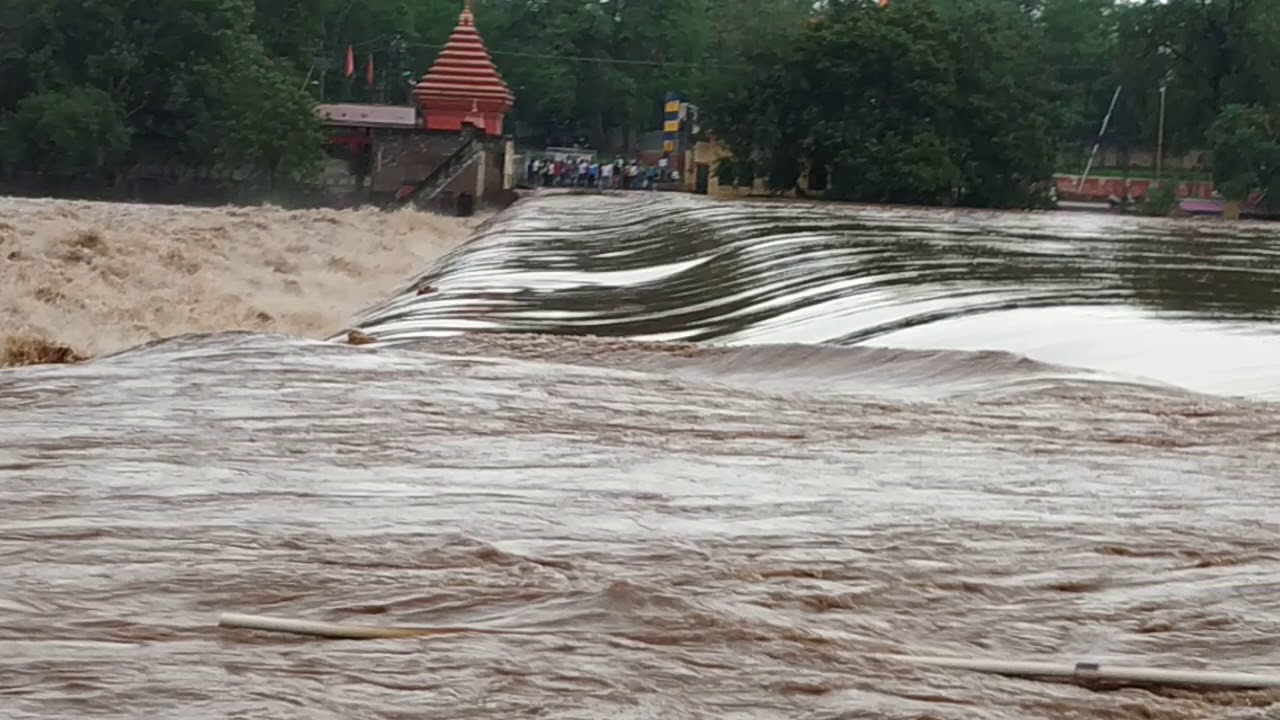 DHULE CITY FLOODED😱😱😱😱 - YouTube
