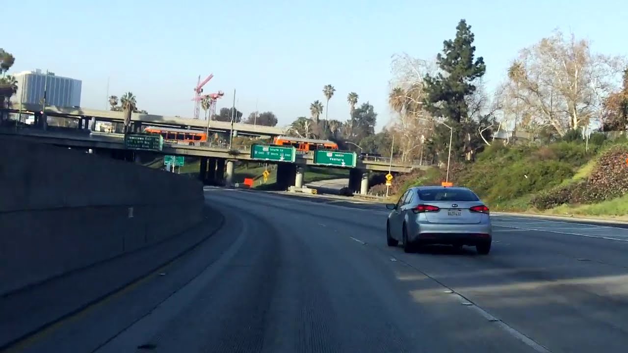 Arroyo Seco Parkway/Harbor Freeway (CA 110) southbound - YouTube