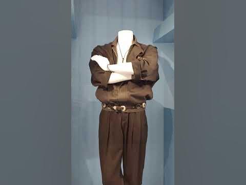 #Виктор ЦОЙ #Его Сценические и повседневные Костюмы и Одежда - YouTube