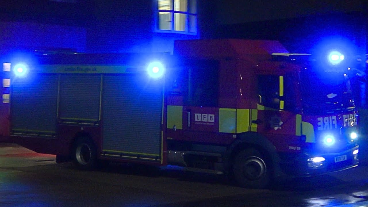 [MOBILISE] Edmonton (A346) New Emergency One Fire Rescue Unit Turnout ...