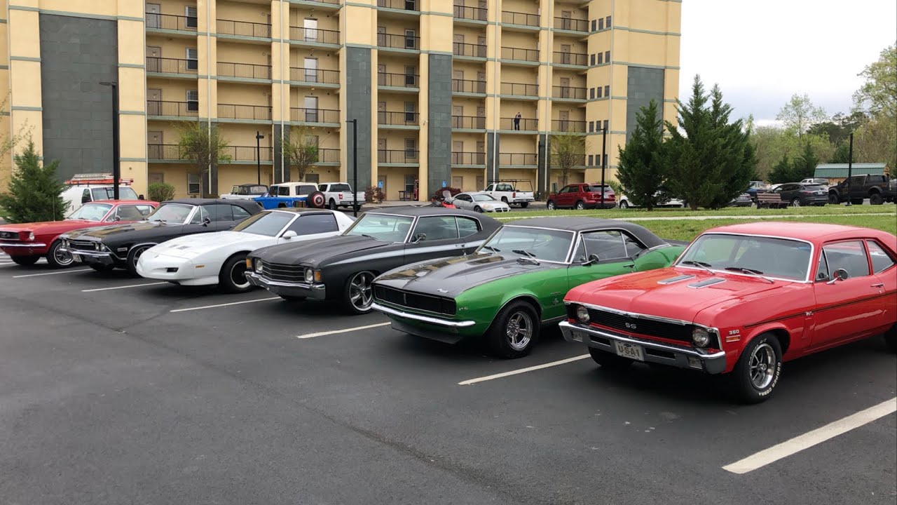 Muscle Car Madness Maple Motors - YouTube