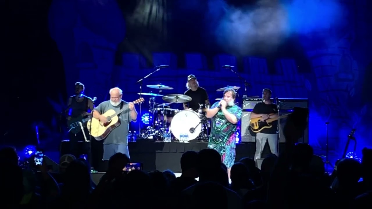 Tenacious D - F Her Gently 09/20/22 Cedar Rapids IA - YouTube