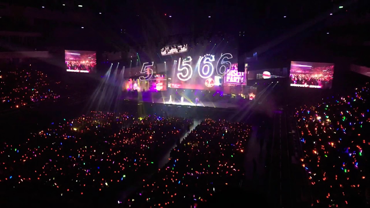 5566 SINCE 5566小巨蛋演唱會 存在 live - YouTube