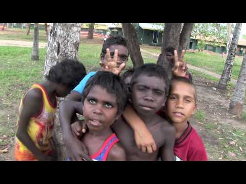 WADEYE GOING TO SCHOOL - YouTube