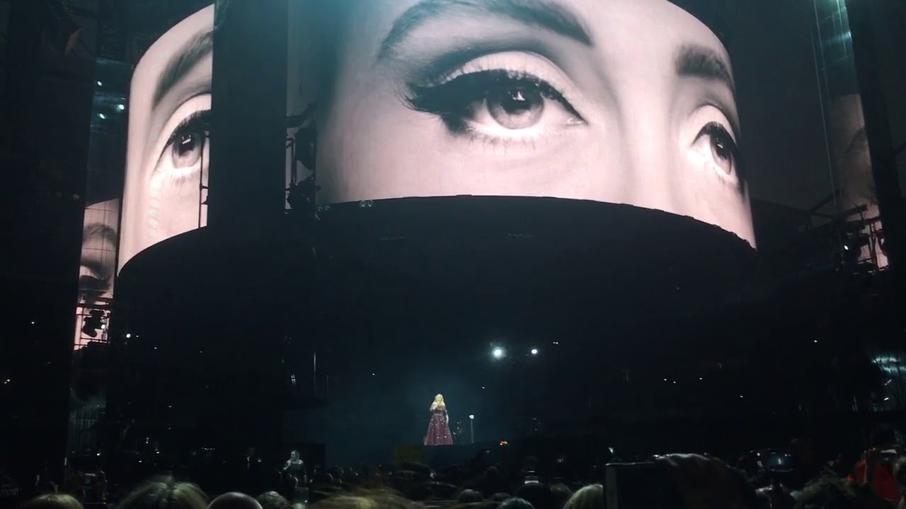 Adele Live 2017 - Hello Melbourne - YouTube