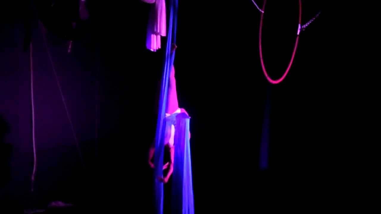 Dancing in the air - YouTube