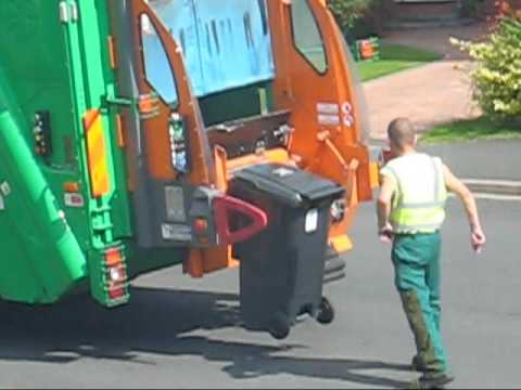 More Bin Man Footage! - YouTube