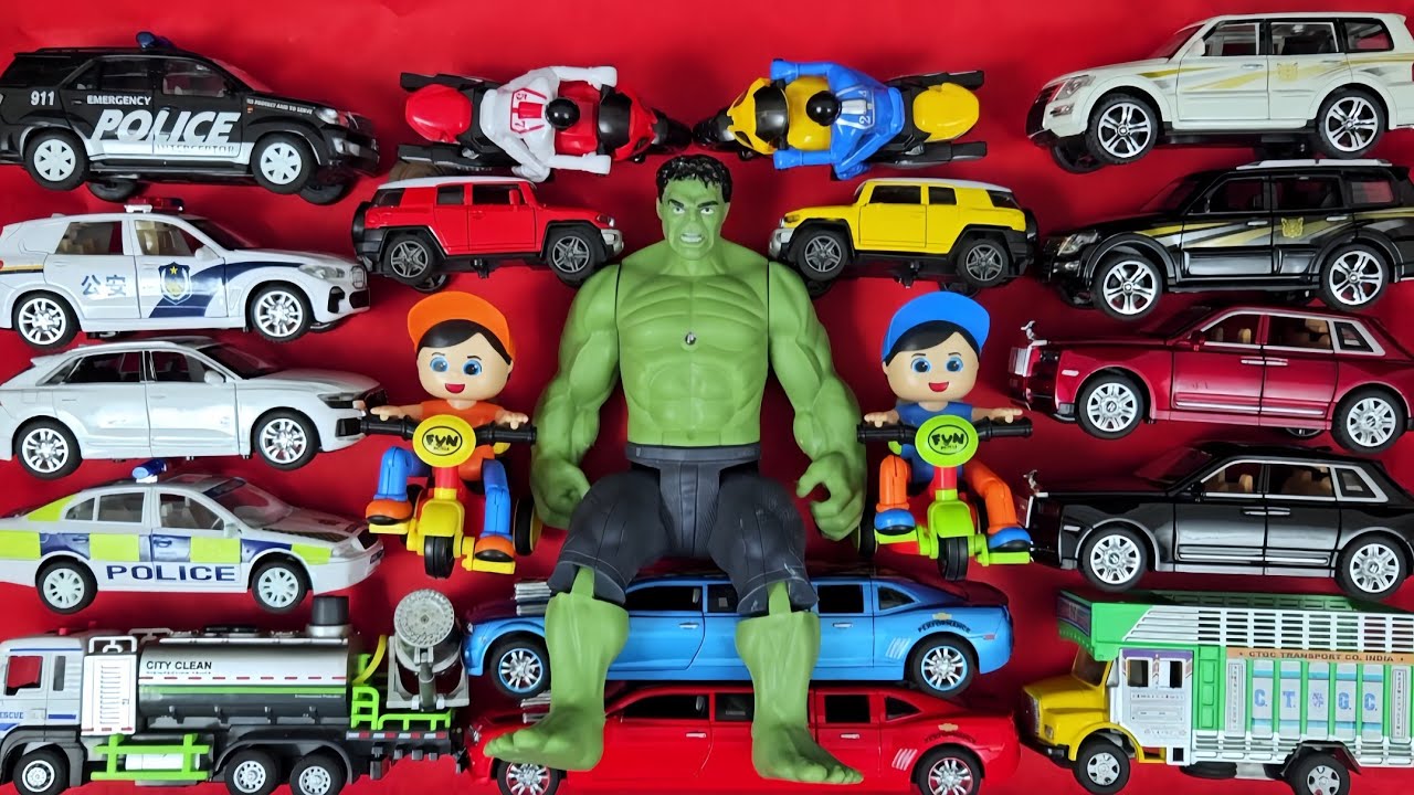 Hulk with Lots of Diecast Car's, Ambulance, Police Car, Fire Truck and ...