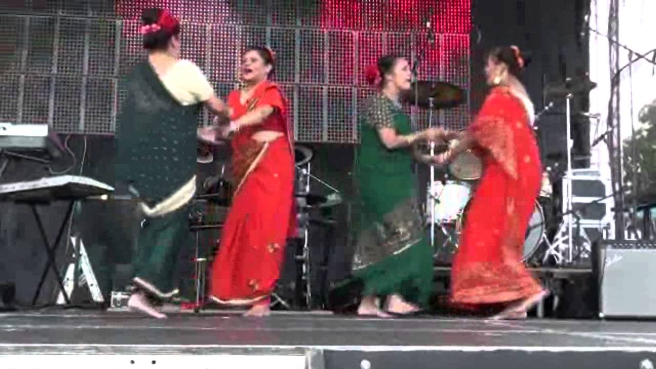 Beautifully Performed Dance by Goan Women - YouTube