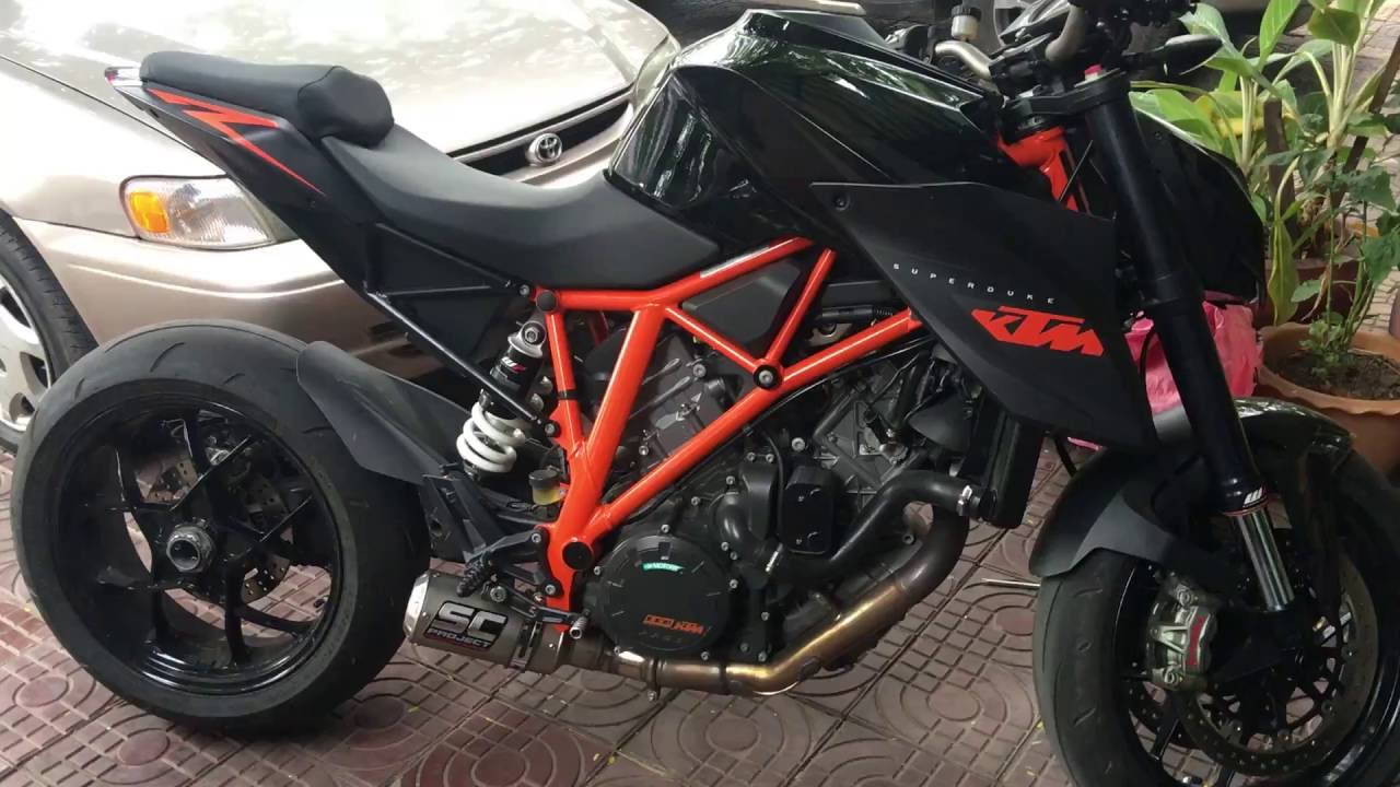 KTM Super Duke R 1290 with SC Project best sound - YouTube