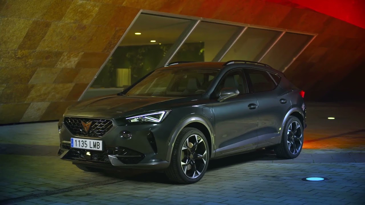 Cupra Formentor Dark Camouflage