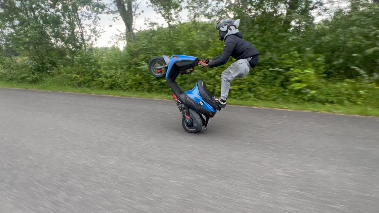 Weer ff Oefenen Op De Spot Met De Boys (Zip Type 3 172cc & Gilera ...