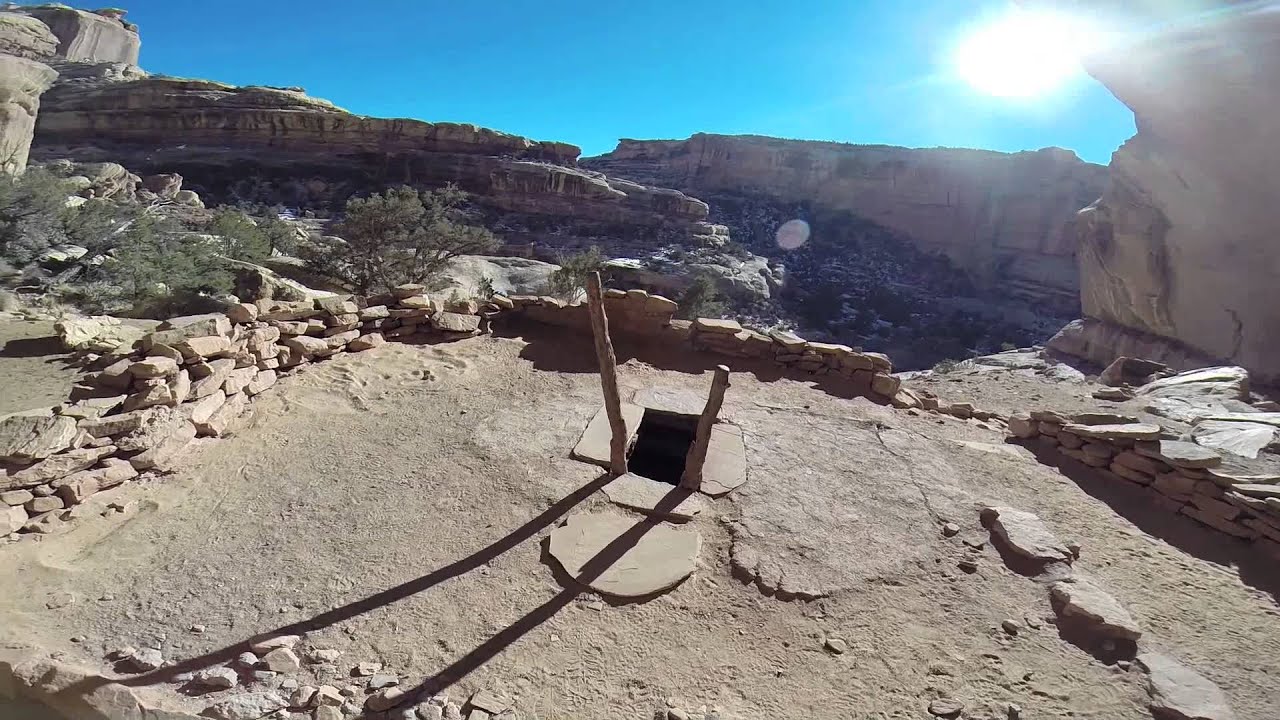 Jailhouse Ruin and Perfect Kiva Ruin, Bullet Canyon, Utah - YouTube
