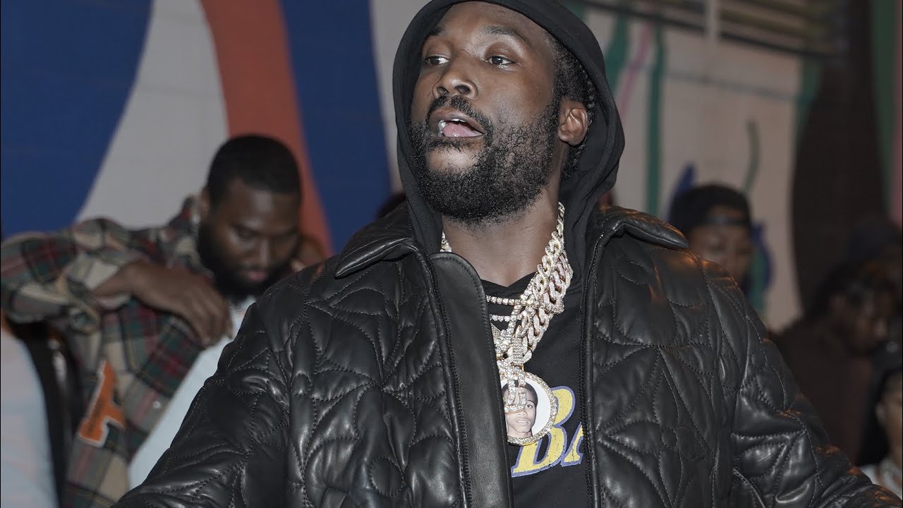 Meek Mill In da Trenches ! Club , Video Shoot, Members Only - YouTube