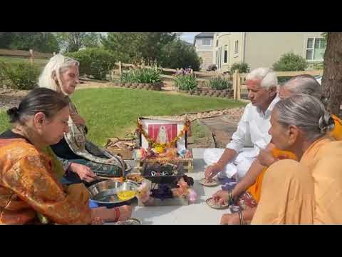 Daily Fire Ceremony with the Haidakhandi Universal Ashram in Centennial ...