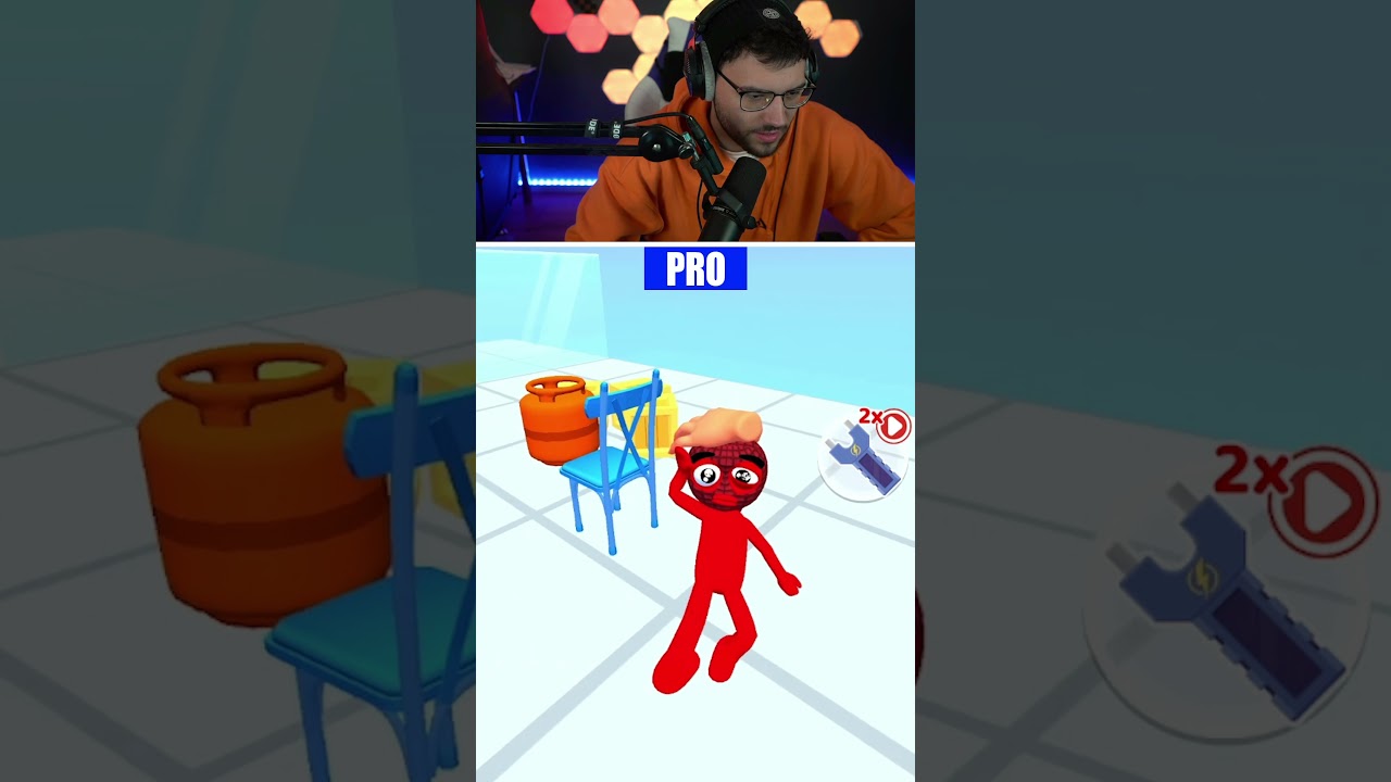 NOOB vs. PRO in HAND STRIKE! - YouTube