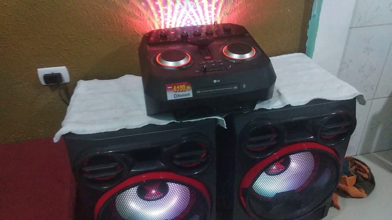 LG ck 99 tocando tribo da perfeita - YouTube