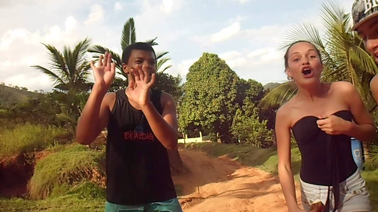 Altas risadas com os amigos hihi ^^ - YouTube