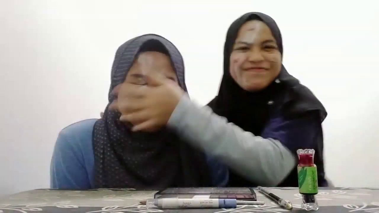 'MUKA KENA TEMPEK ?" Teaser try not to laugh challenge - YouTube