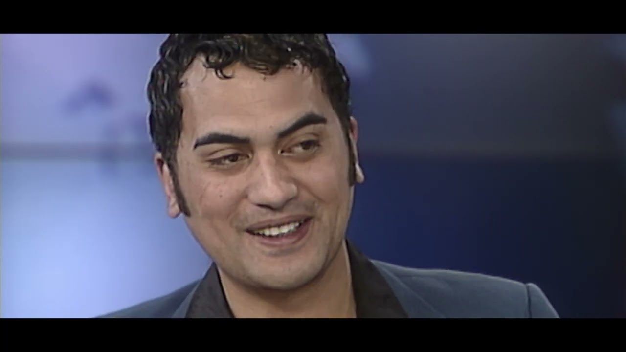 NZ Hip Hop Stand Up - OMC: How Bizarre - YouTube