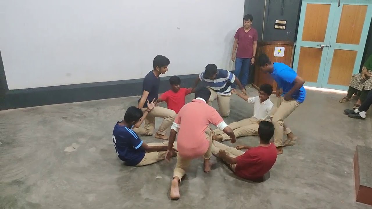 Easy way for pyramid formation physical education - YouTube