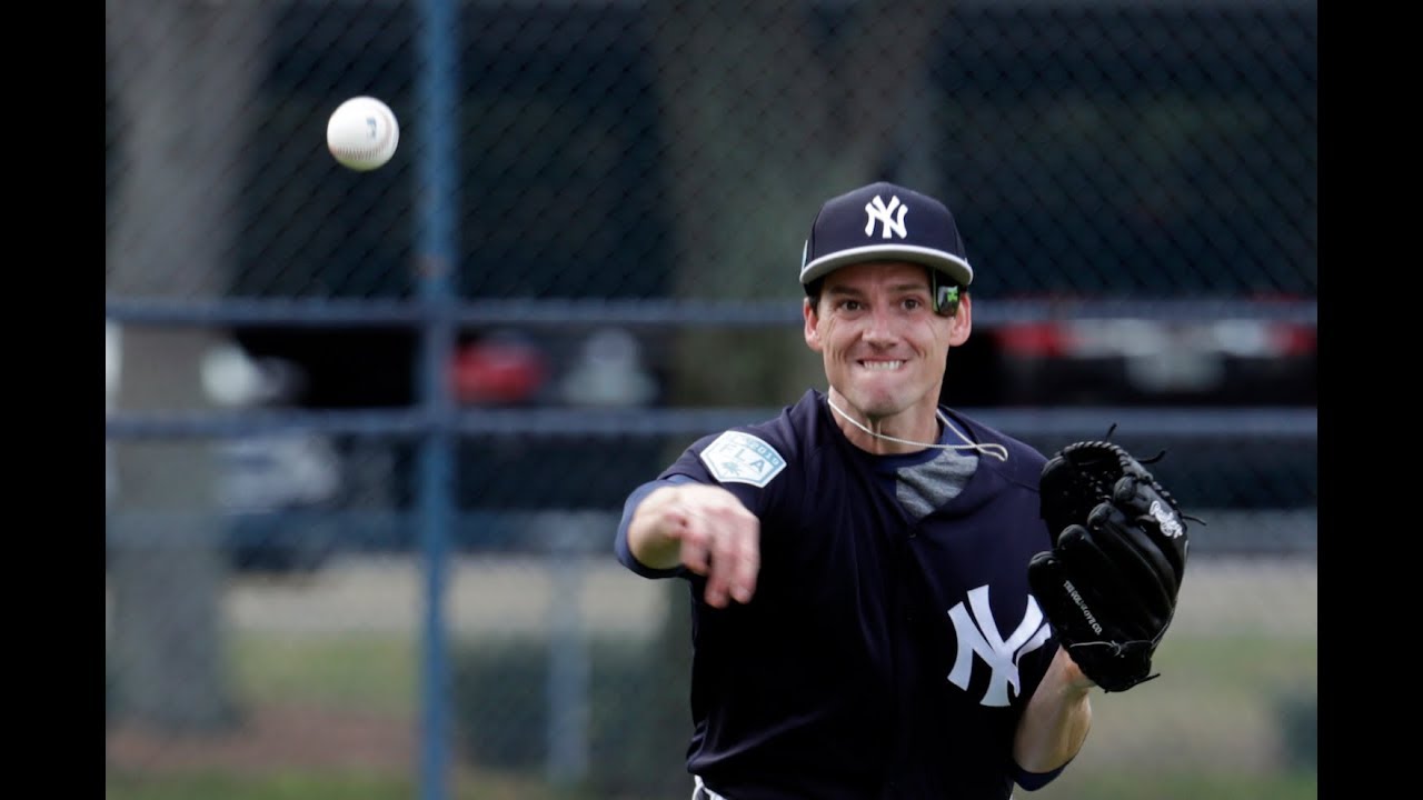 Yankees’ Danny Farquhar gets spring training strikeout - YouTube