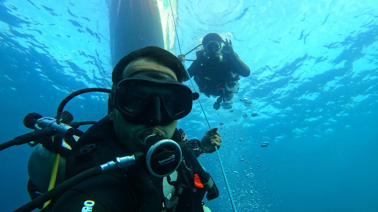 First dive of 2024 - Scuba diving in Colombo - YouTube