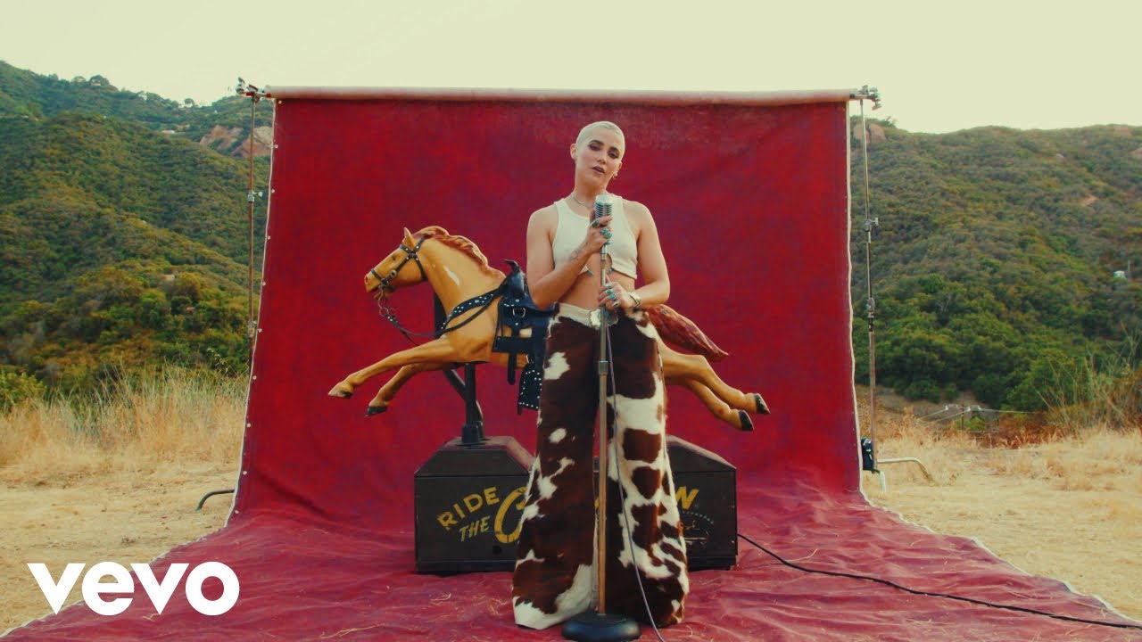 CeCe - Cowboy Cry (Desert Performance) - YouTube