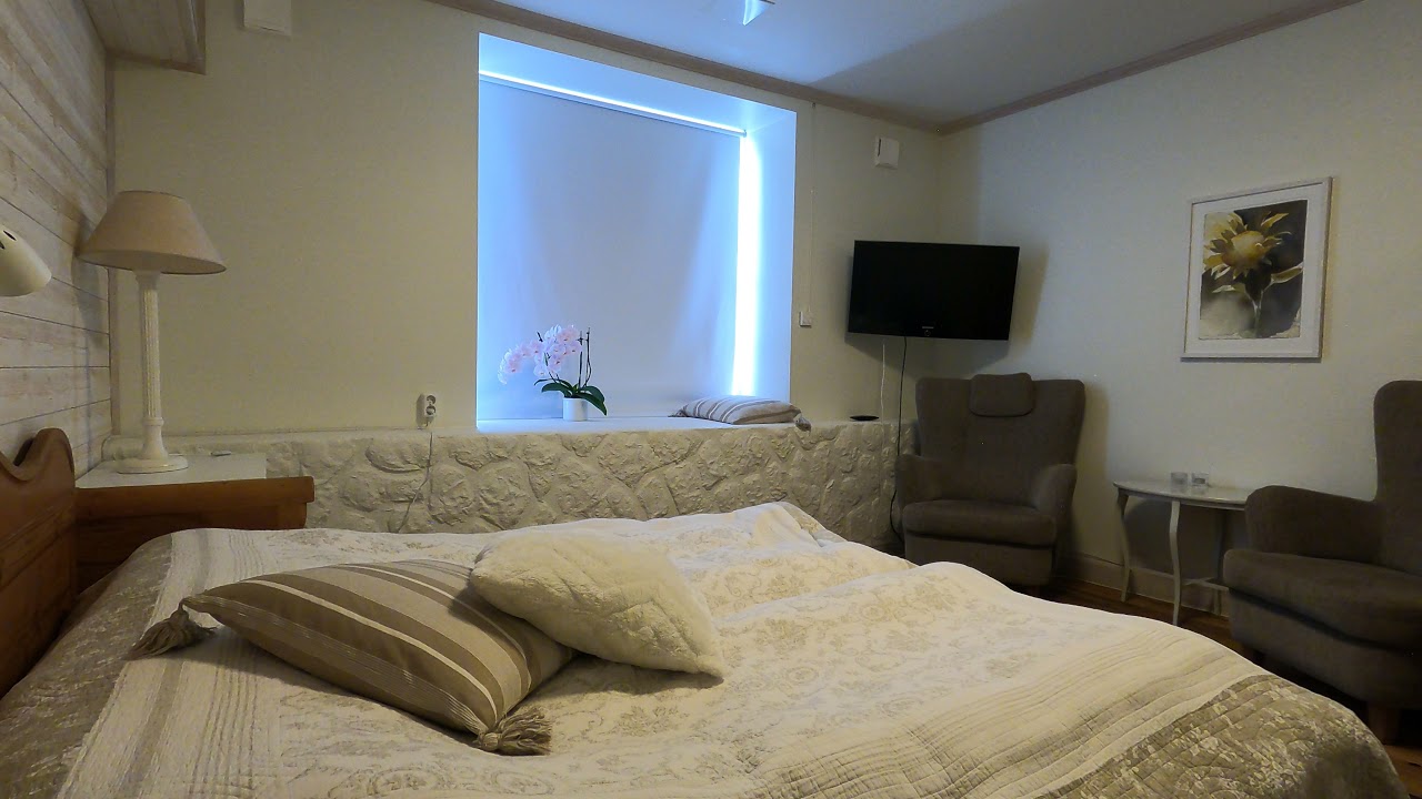 Green Screen Background a hotel room with a double bed/Chroma Key ...