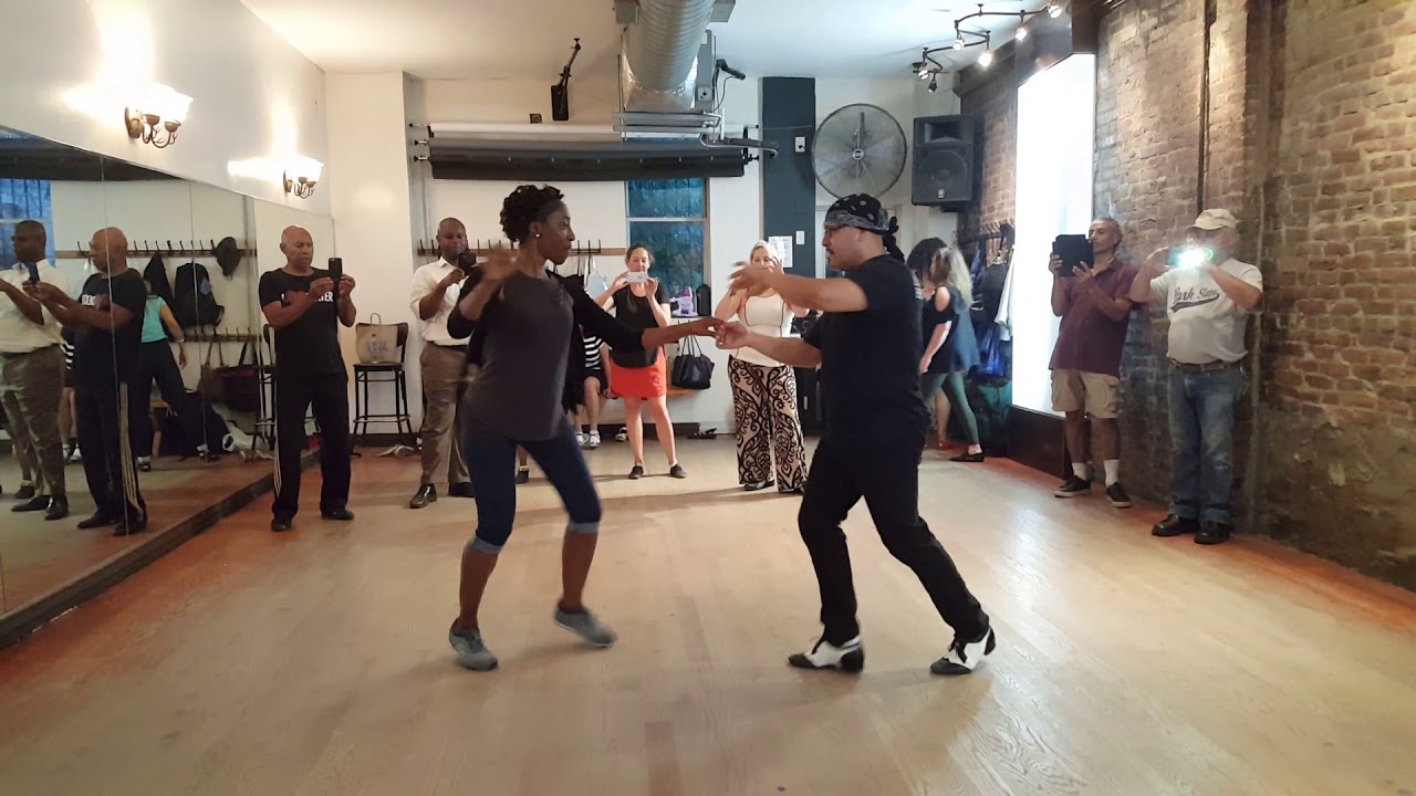 Intermediate Salsa Level Demonstration - YouTube
