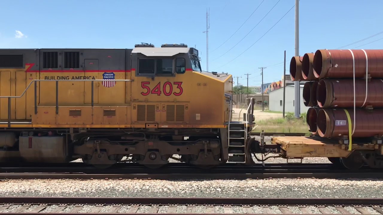 Double Pipe Trains through the tower. - YouTube