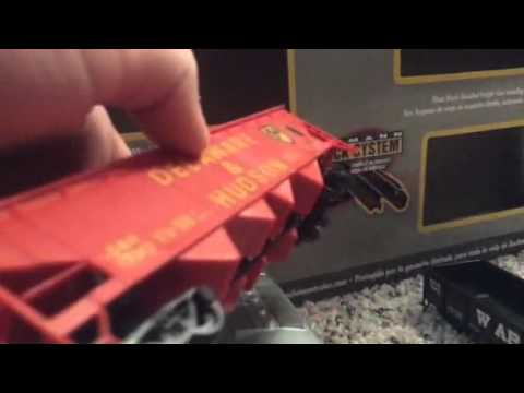Bachmann ho scale Santa Fe flyer train set review - YouTube