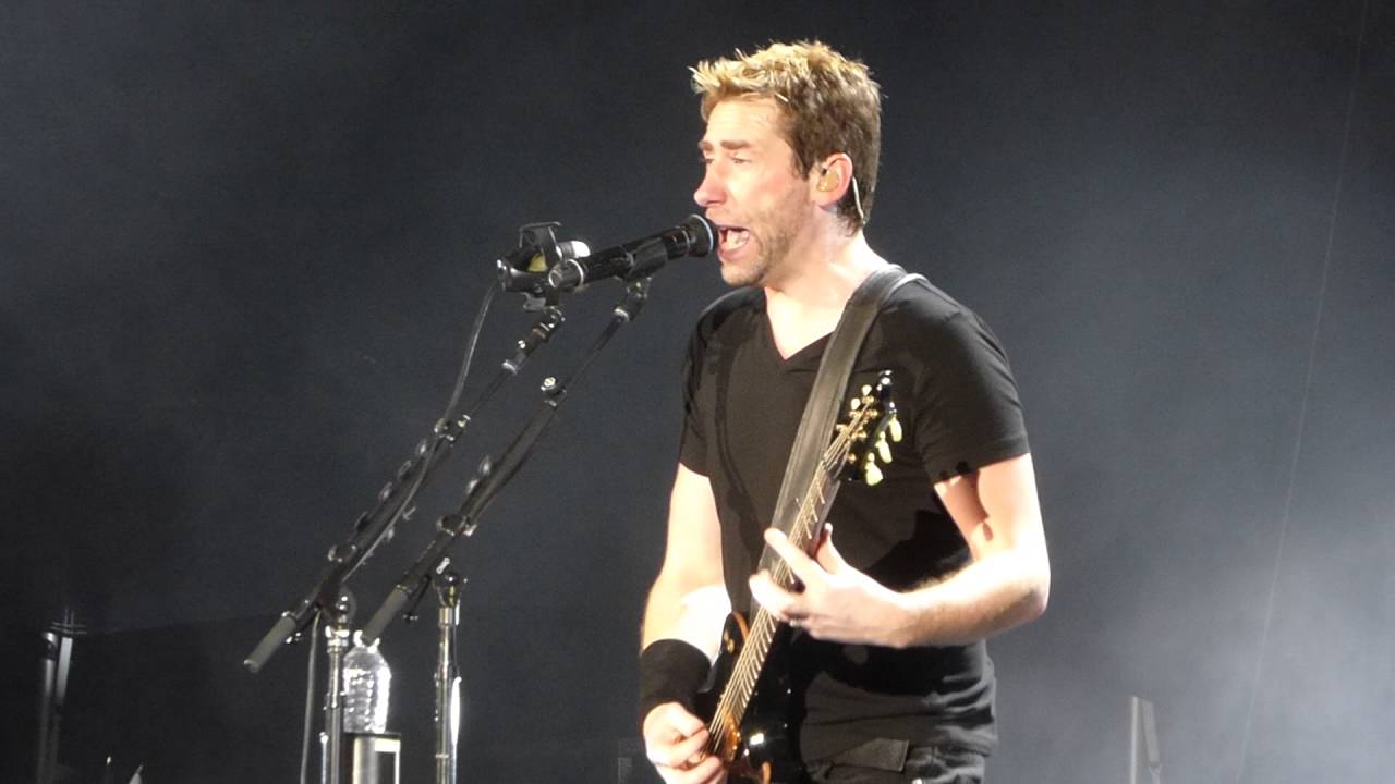 Nickelback - Animals LIVE Austin 4/4/15 - YouTube