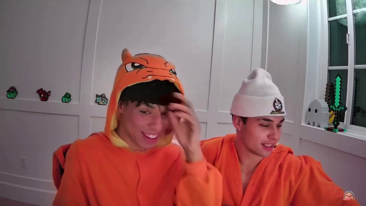 Larray’s YouTube live with Brady - YouTube