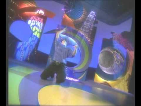 how to do shoot the moon&loop the loop - YouTube