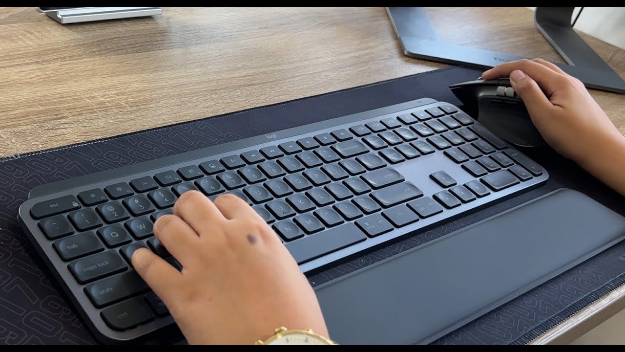 Logi MX Keys Combo Gen 2 - First Impression - YouTube