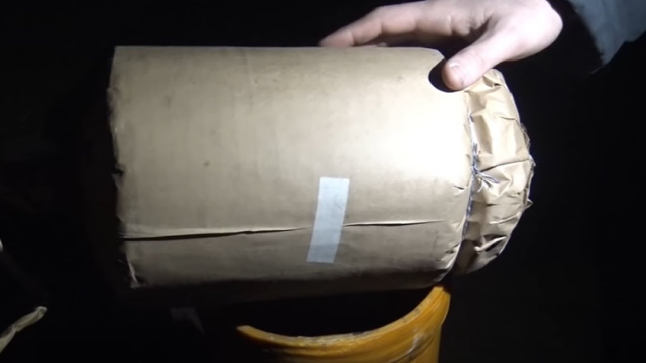 ZYLINDERBOMBE (8 inch salute shell) - YouTube