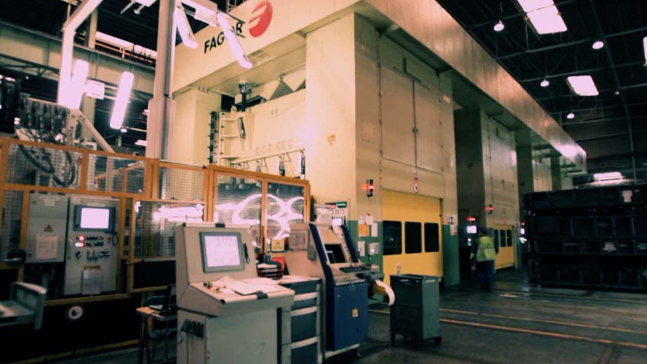 Advanced tandem press line | Fagor Arrasate - YouTube