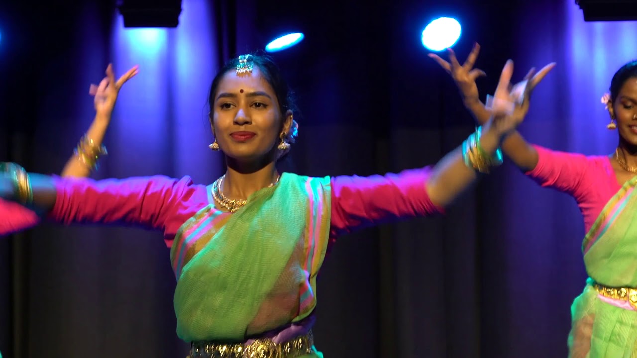 Layam danse gruppe - YouTube